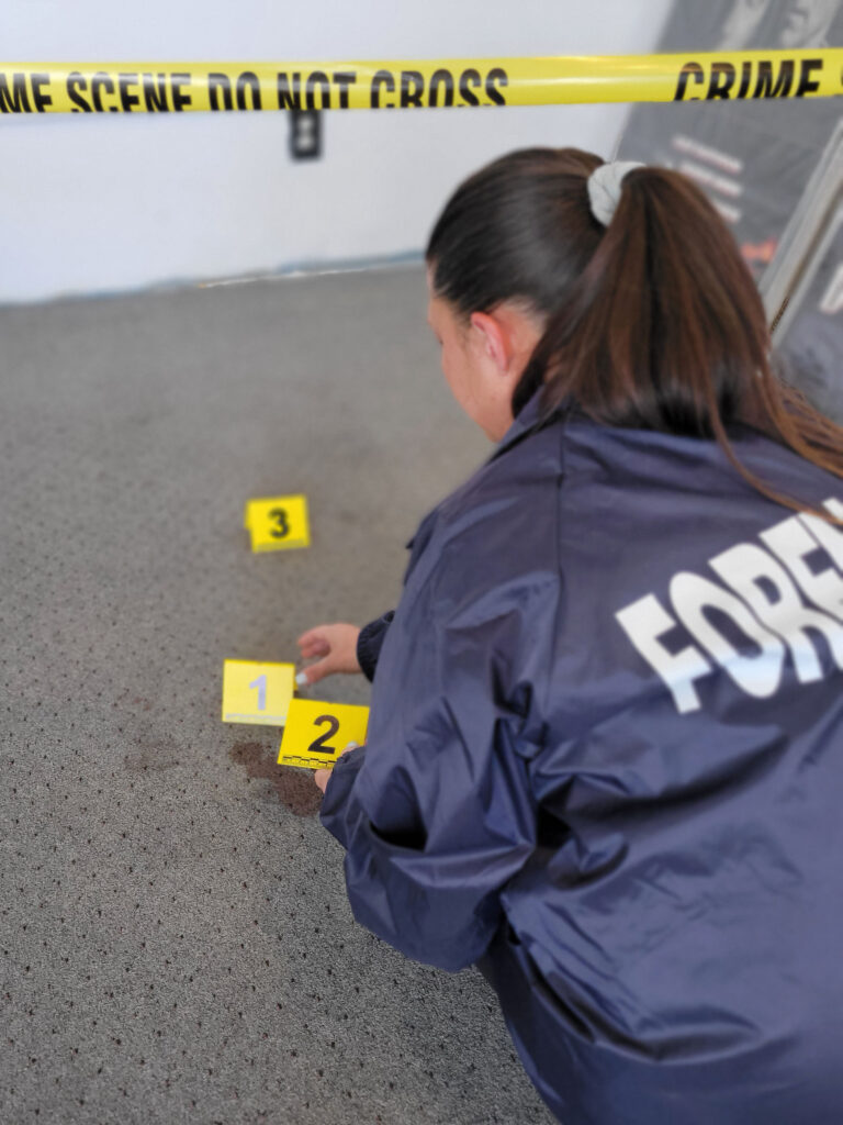 Evidence Tents with Scale, Numbered 1-20